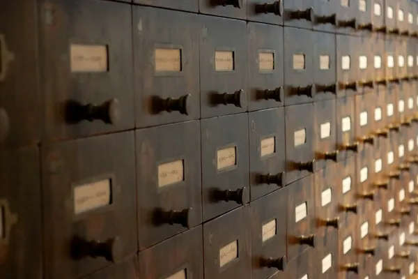 Catalogs in Flink SQL—A Primer